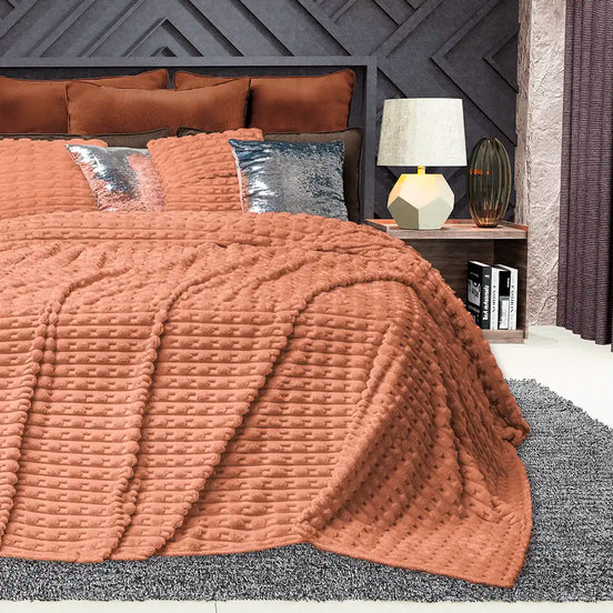 Cobertores | Ligeros, Térmicos y Suaves para tu Descanso | Regina